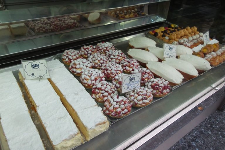 Los Maritozzi de Regoli Pasticceria - La Guía de Roma - Actualizada 2026