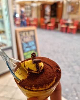 Two Sizes, el mejor Tiramisú de Roma - La Guía de Roma - Actualizada 2026